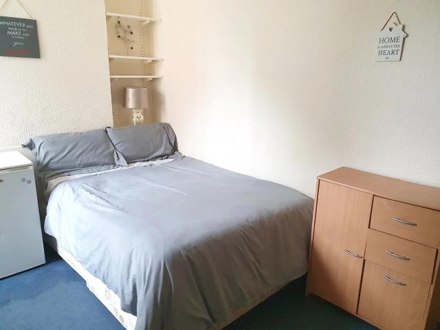 Room at Kendrick Street, Sandwell