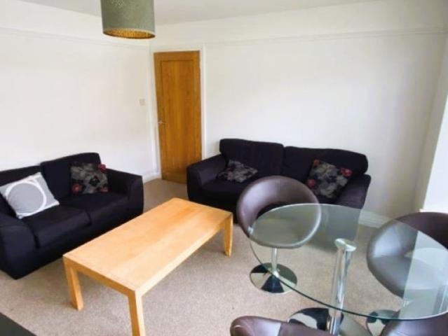 Room at Kenilworth Avenue, Oxford