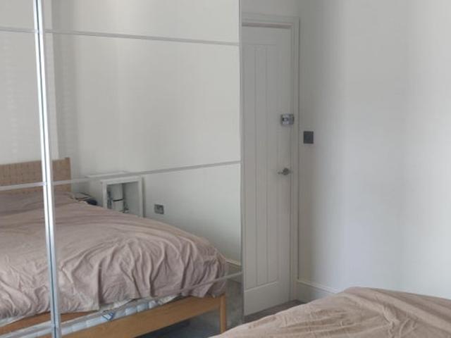 Room at Kenrick Road, Nottingham