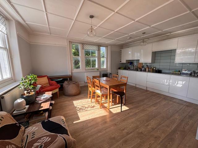 Room at Kensington Church Street, Greater London