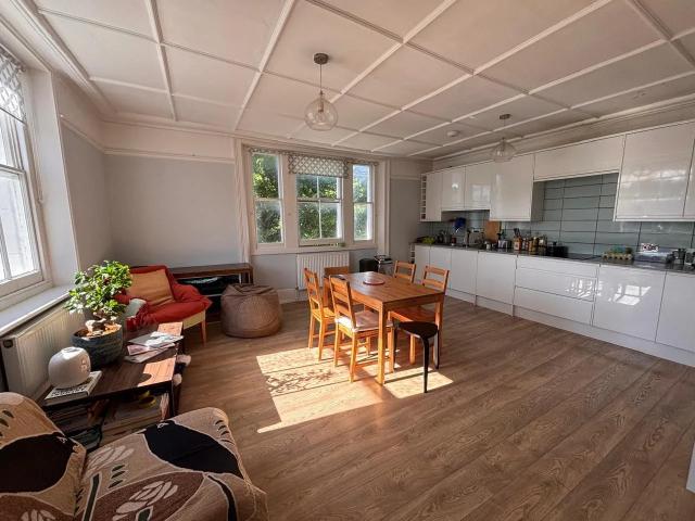 Room at Kensington Church Street, Greater London