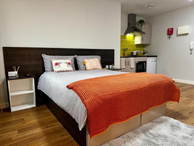 Room at Kent Street, Nottingham