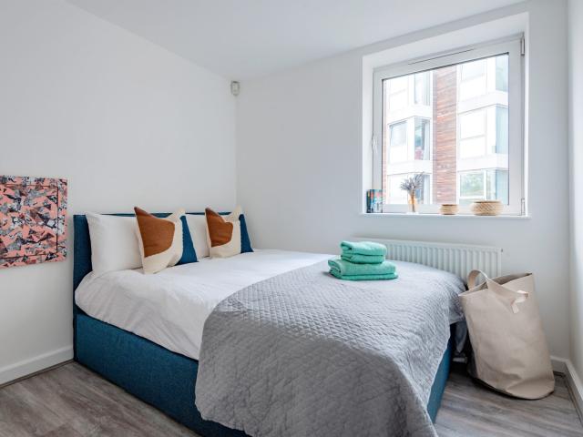 Room at Kentish Town Road, Greater London