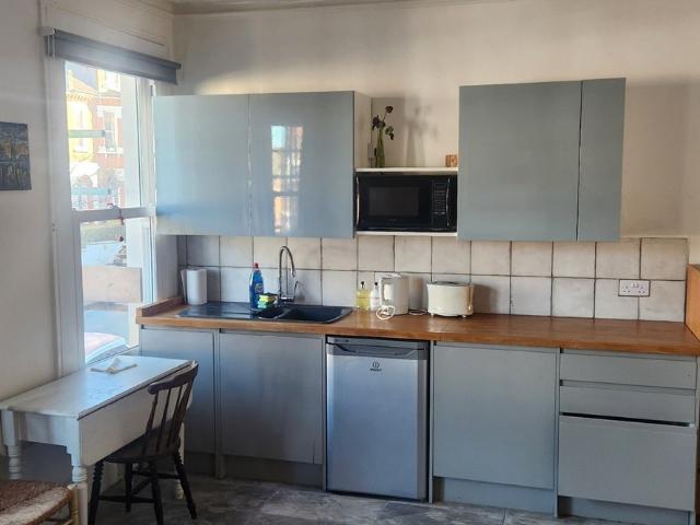 Room at Kestrel Avenue, Greater London