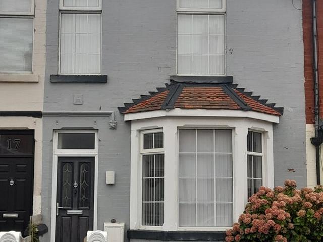 Room at Keswick Road, Blackpool