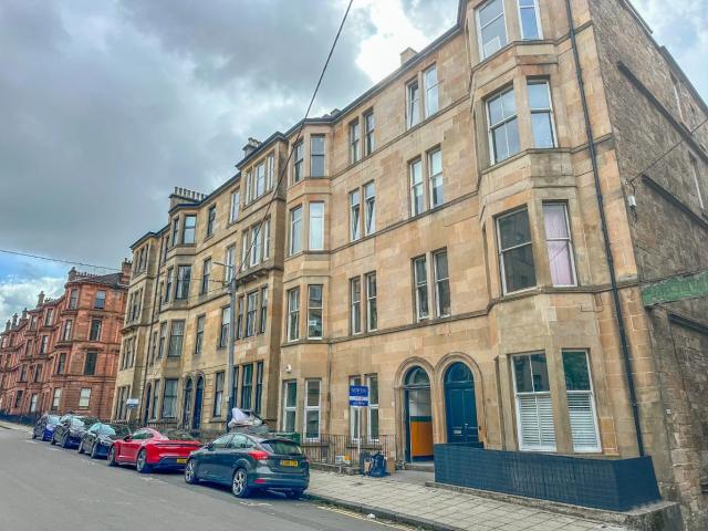Room at Kersland Street, Glasgow