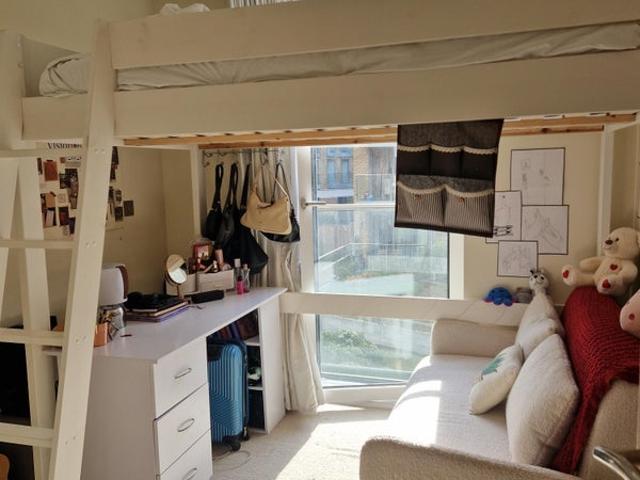 Room at Keymer Place, Greater London
