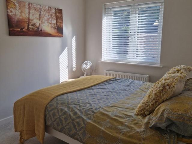 Room at Kiln Way, Verwood