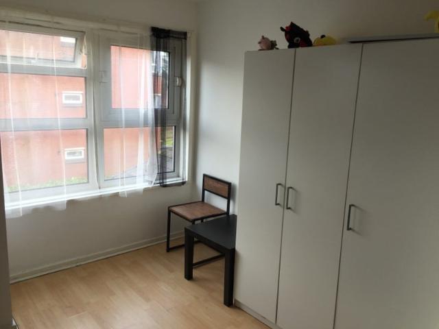 Room at Kilby Avenue, Birmingham
