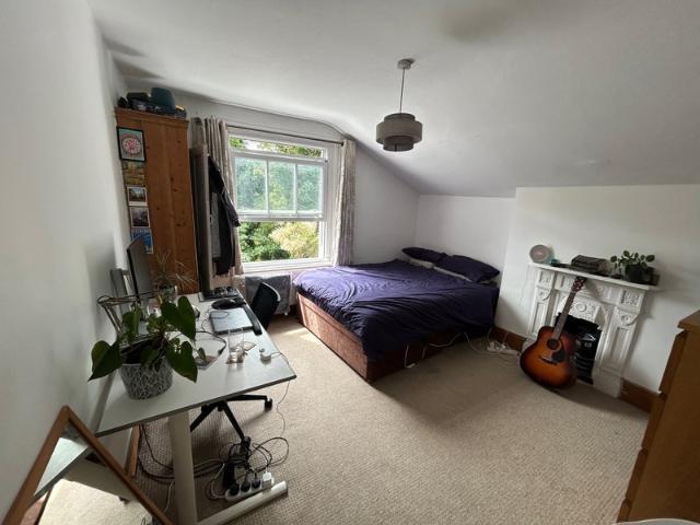 Room at Killyon Road, Greater London