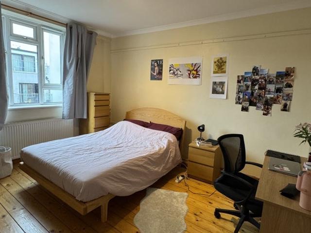 Room at Killick Street, Greater London