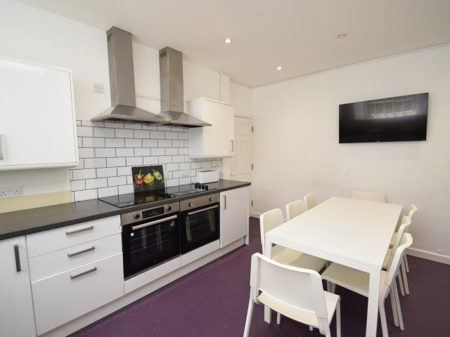 Room at Killigrew Street, Falmouth