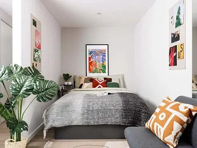 Room at Kincardine Road, Manchester