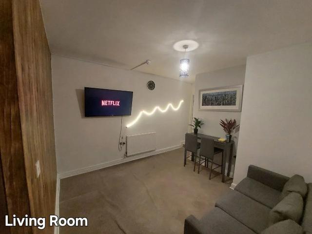 Room at King Edward Road, Coventry