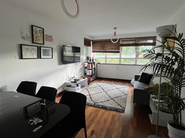 Room at King Henry's Road, Greater London