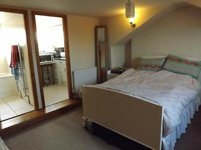 Room at King Street South, Rochdale
