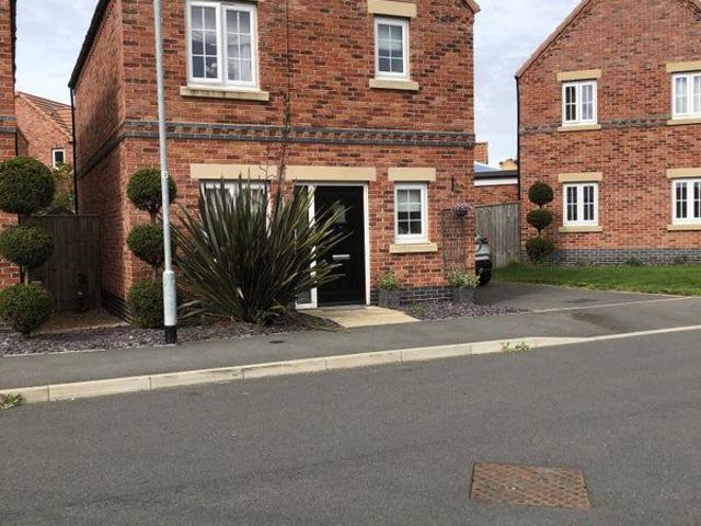 Room at Kingfisher Way, Newark and Sherwood