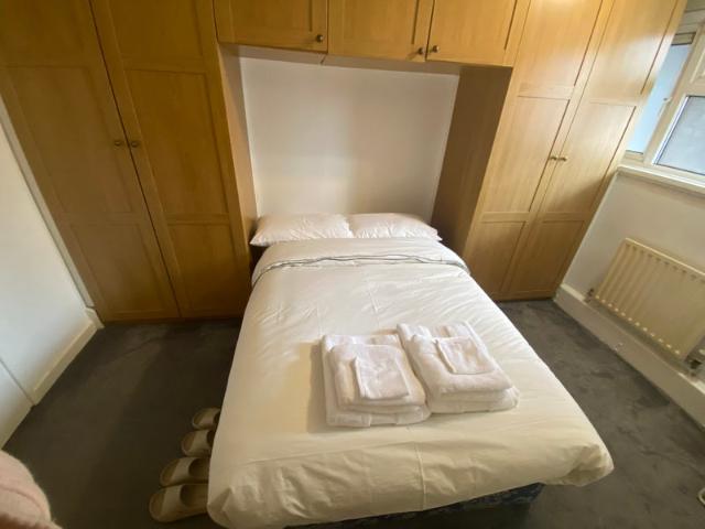 Room at Kings Close, Greater London