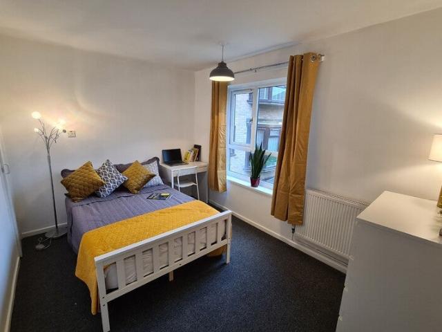 Room at Kings Lane, Norwich