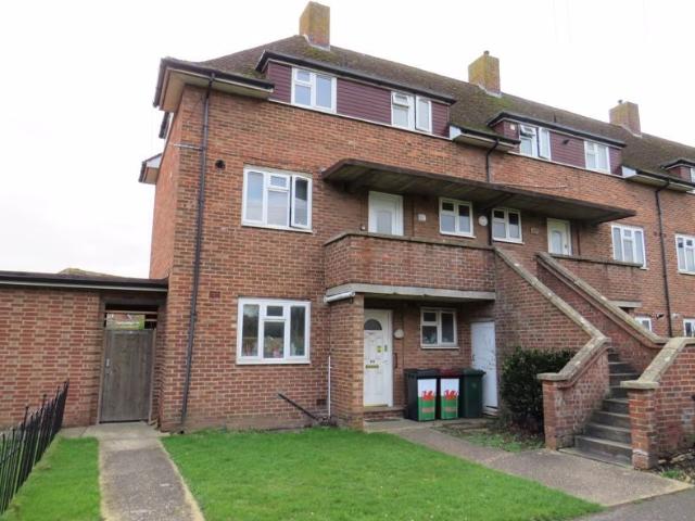 Room at Kingsham Avenue, Chichester