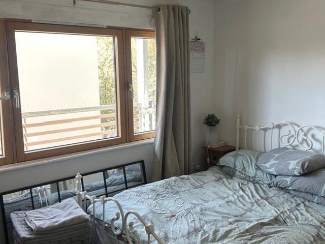 Room at Kingsland Road, Greater London