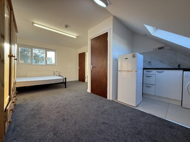 Room at Kingsley Road, London