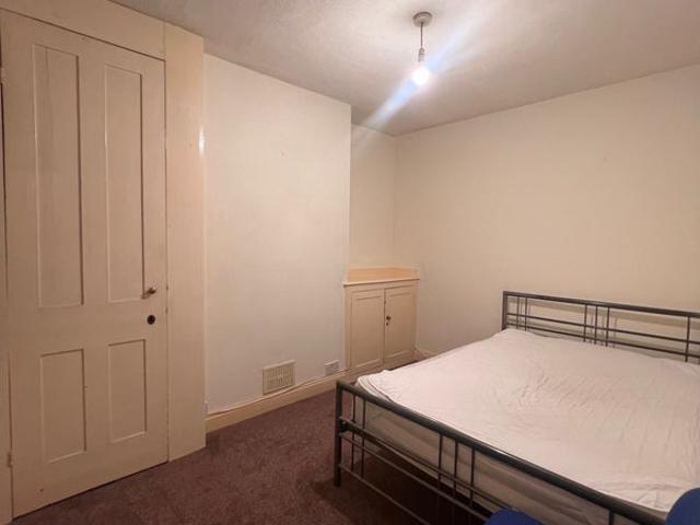 Room at Kingsley Road, Maidstone