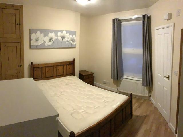 Room at Kingsley Road, Maidstone