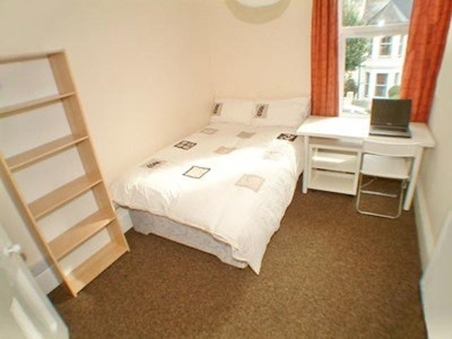 Room at Kingsley Road, Plymouth