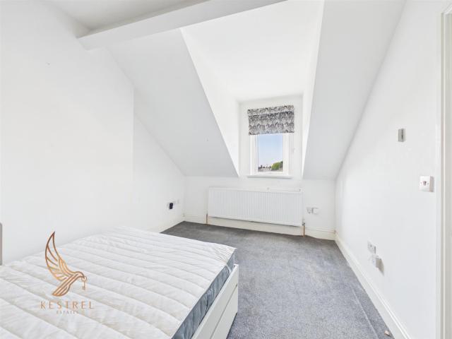 Room at Kingsway, Goole