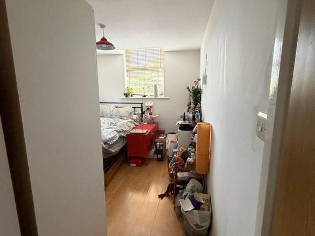 Room at Kirkdale, Greater London