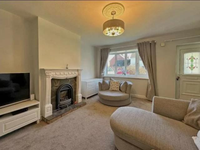 Room at Kirkstall Crescent, Bloxwich