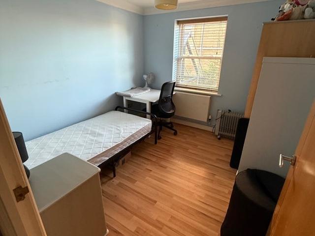 Room at Knyveton Road, Bournemouth