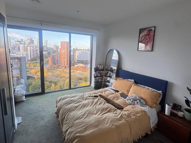 Room at Lyell Street, Greater London