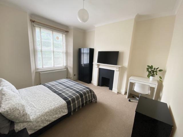 Room at Lyham Road, Greater London