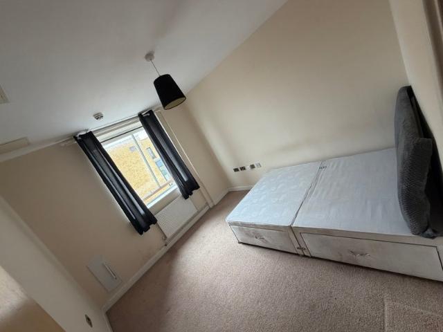 Room at Lynmouth Avenue, Chelmsford