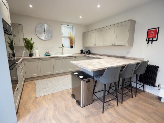 Room at Lynwood Road, Reigate and Banstead