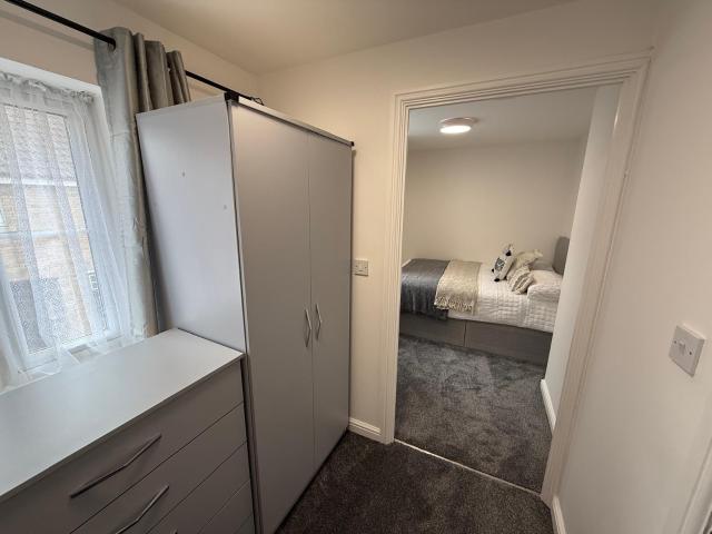 Room at Lyvelly Gardens, Peterborough