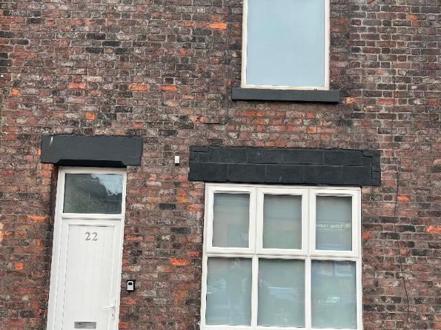 Room at Lacey Street, Widnes