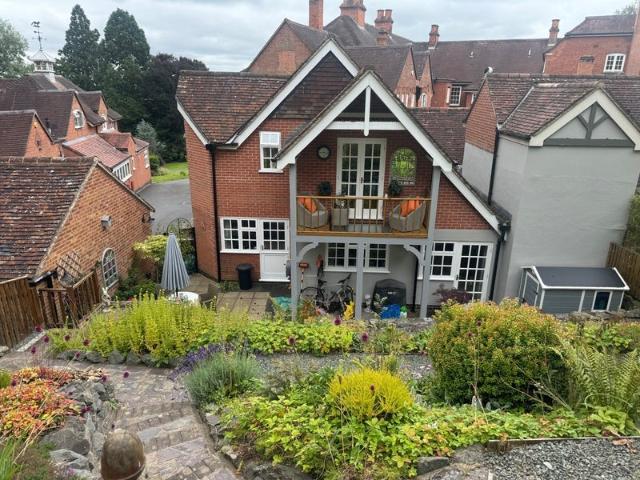 Room at Lady Martin Drive, Charnwood