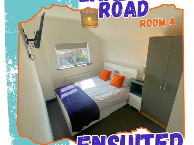 Room at Lambert Road, Grimsby
