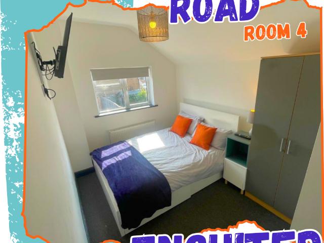 Room at Lambert Road, Grimsby