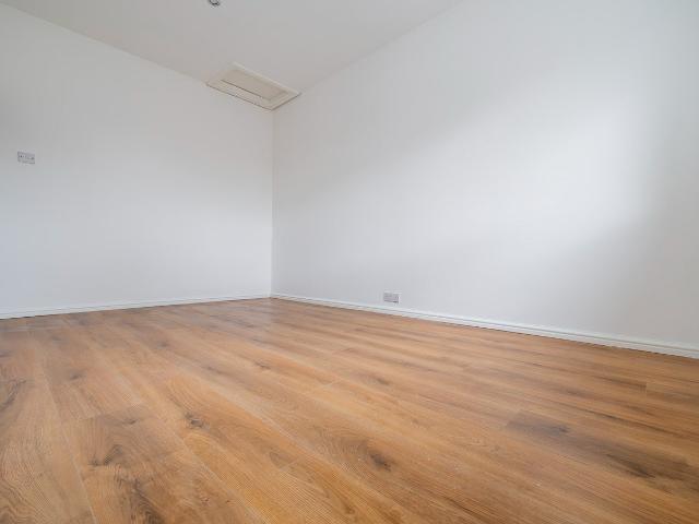 Room at Lamerock Road, Greater London