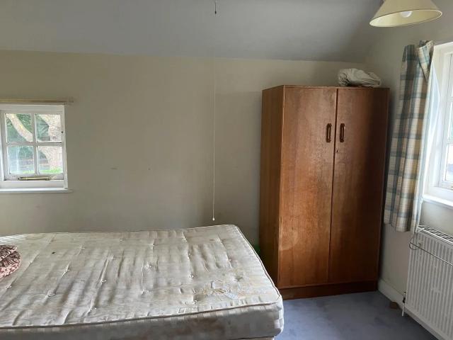 Room at Lancaster Place, Leicester