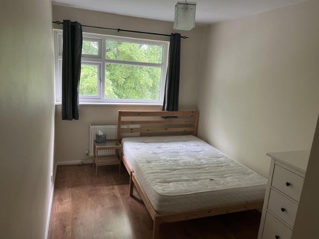 Room at Lancaster Road, Greater London
