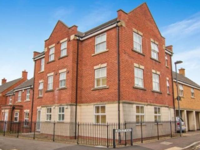 Room at Lancelot Road, Bristol