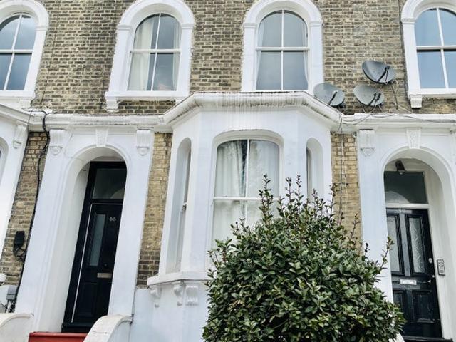 Room at Landor Road, Greater London