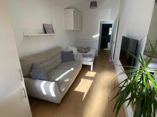 Room at Langdale Close, Royal Leamington Spa