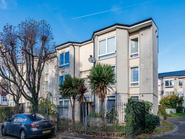 Room at Langholm Close, Greater London