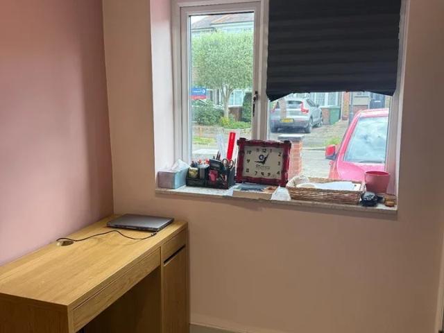 Room at Lankers Drive, Greater London